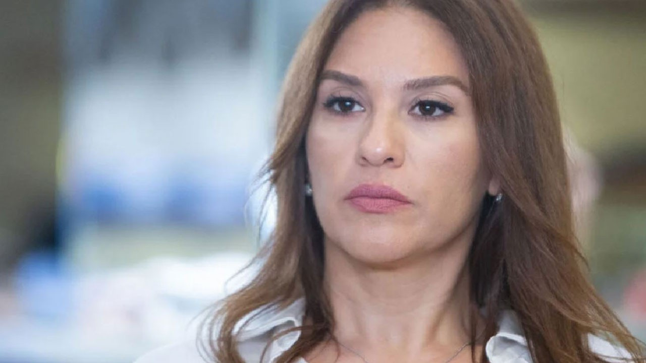 Kızılcık Şerbeti dizisinin yapımcısından Evrim Alasya açıklaması