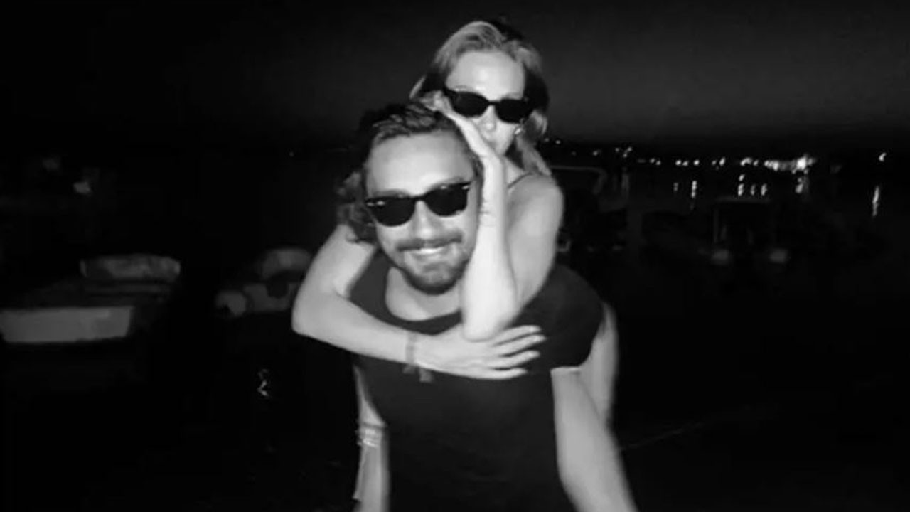 Alina Boz, Umut Evirgen ile yeni fotoğrafını paylaştı