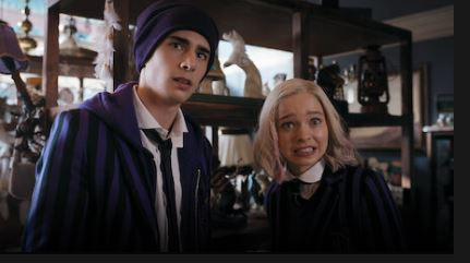 Wednesday dizisi konusu ne, oyuncuları kimler? Tim Burton imzalı ...